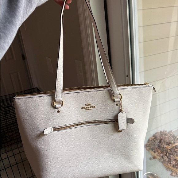 Coach | Bags | Coach White Tote Bag | Poshmark